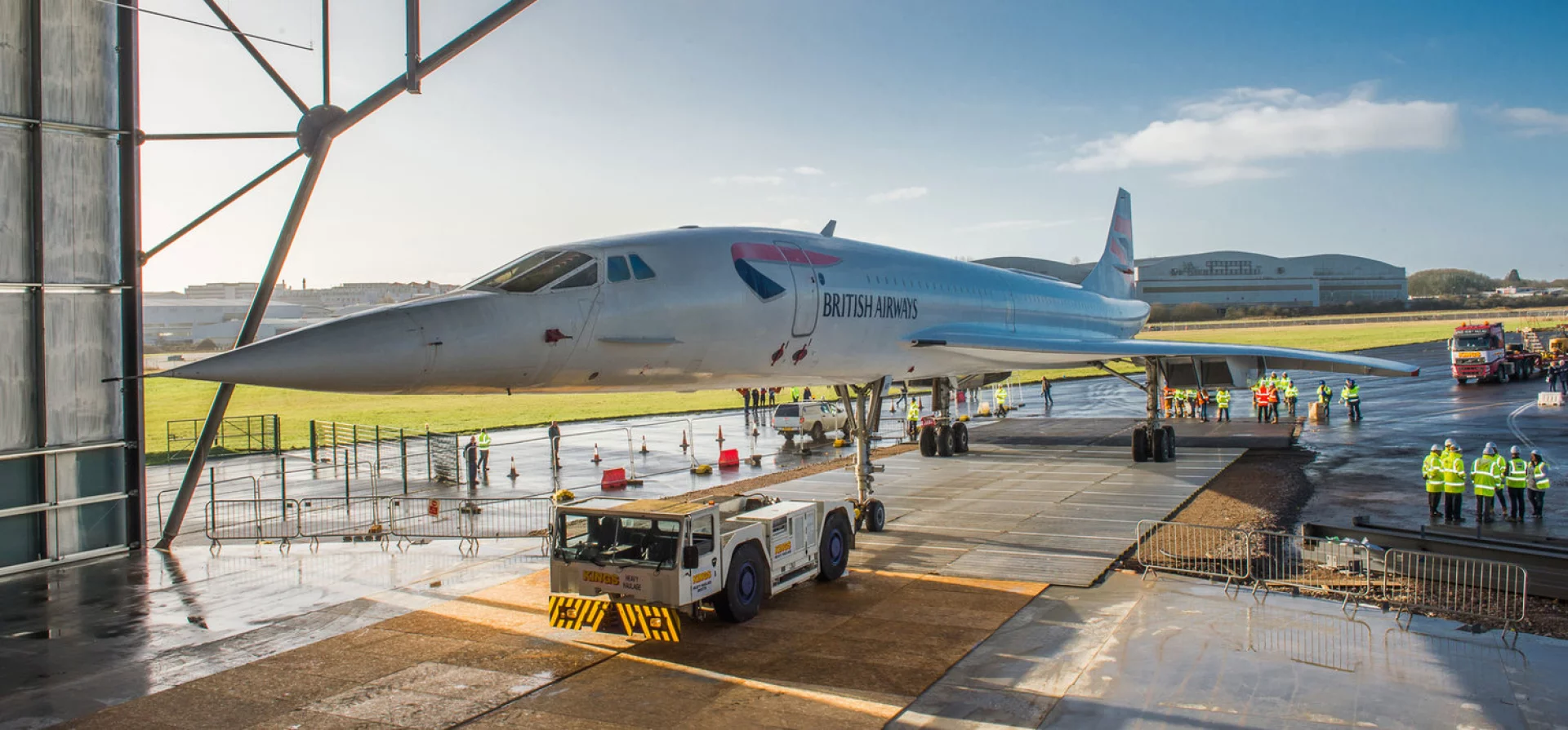 The last Concorde makes its final journey