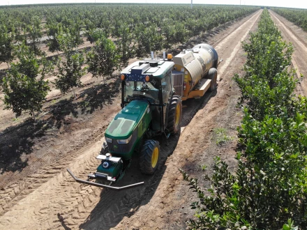 Aftermarket kit gives existing tractors an autonomous mode