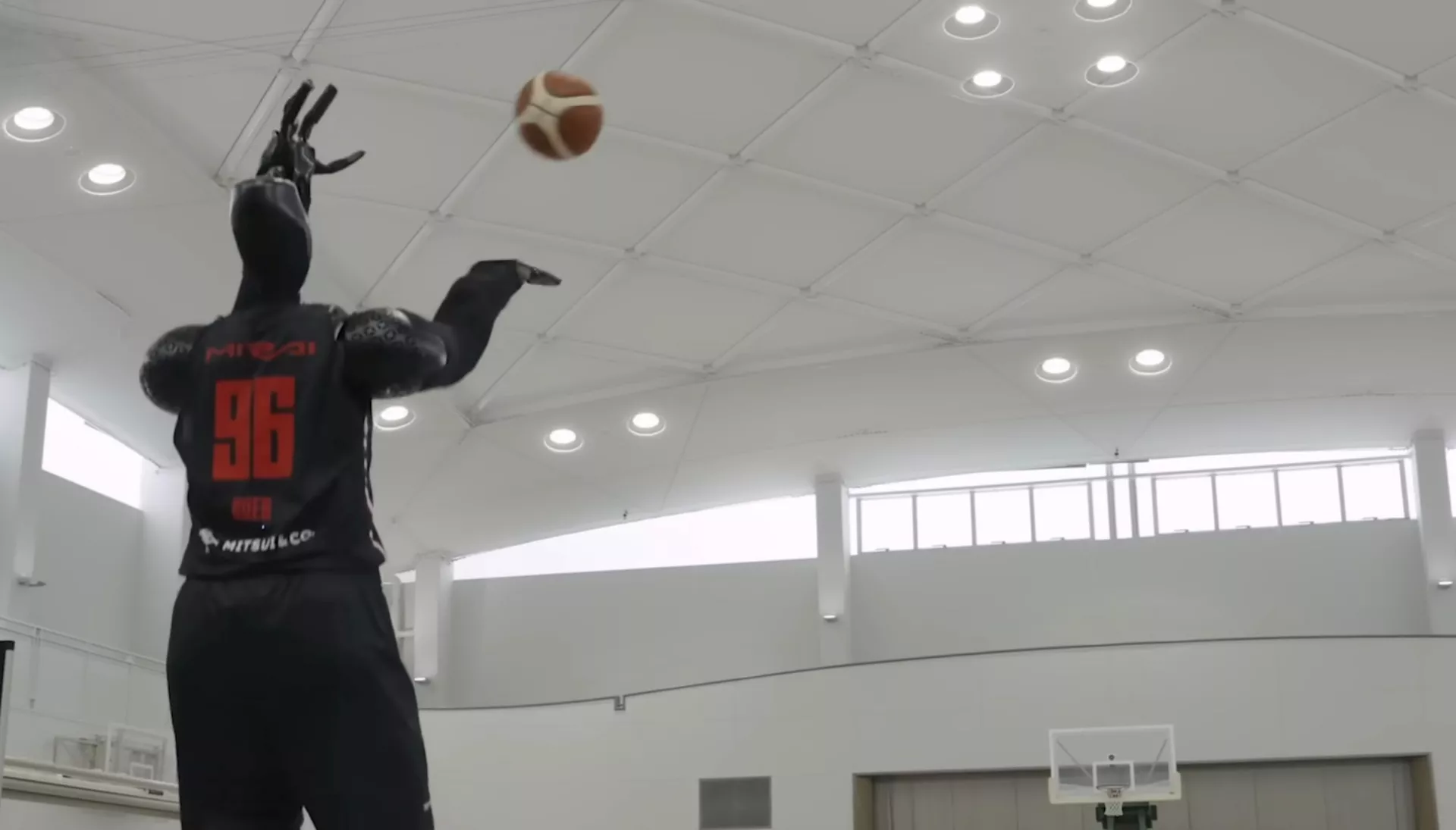 Toyota's basketball-playing humanoid sinks a record-breaking 80-ft shot