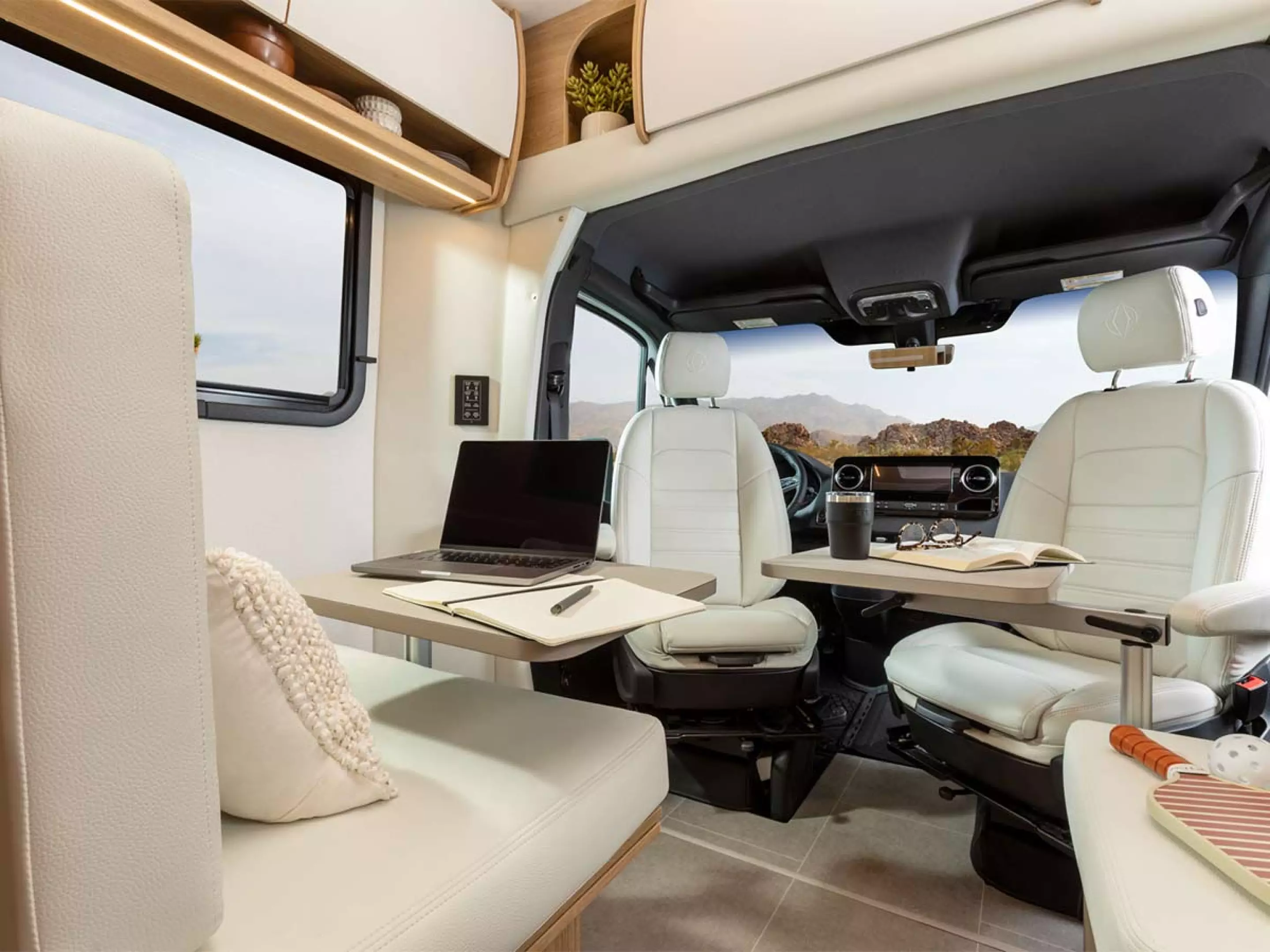 Leisure Travel Vans Unity TBX premium adventure motorhome
