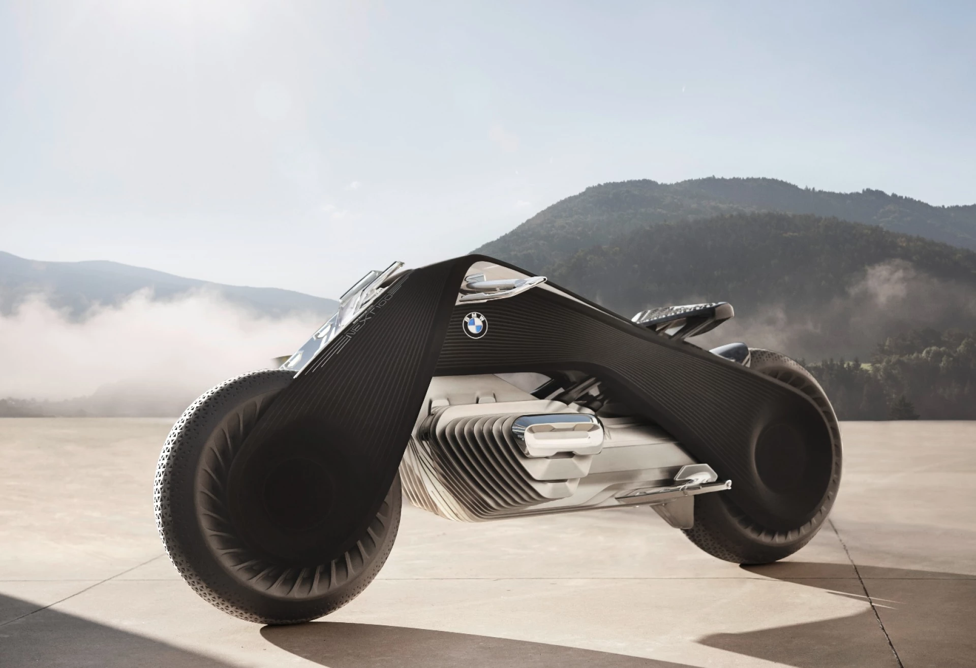 BMW Motorrad's futuristic motorcycle concept keeps the rider in control