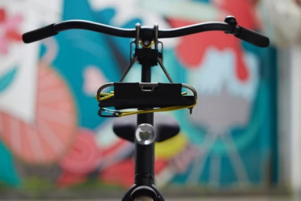 Jack rack quickly turns bikes into cargo carriers