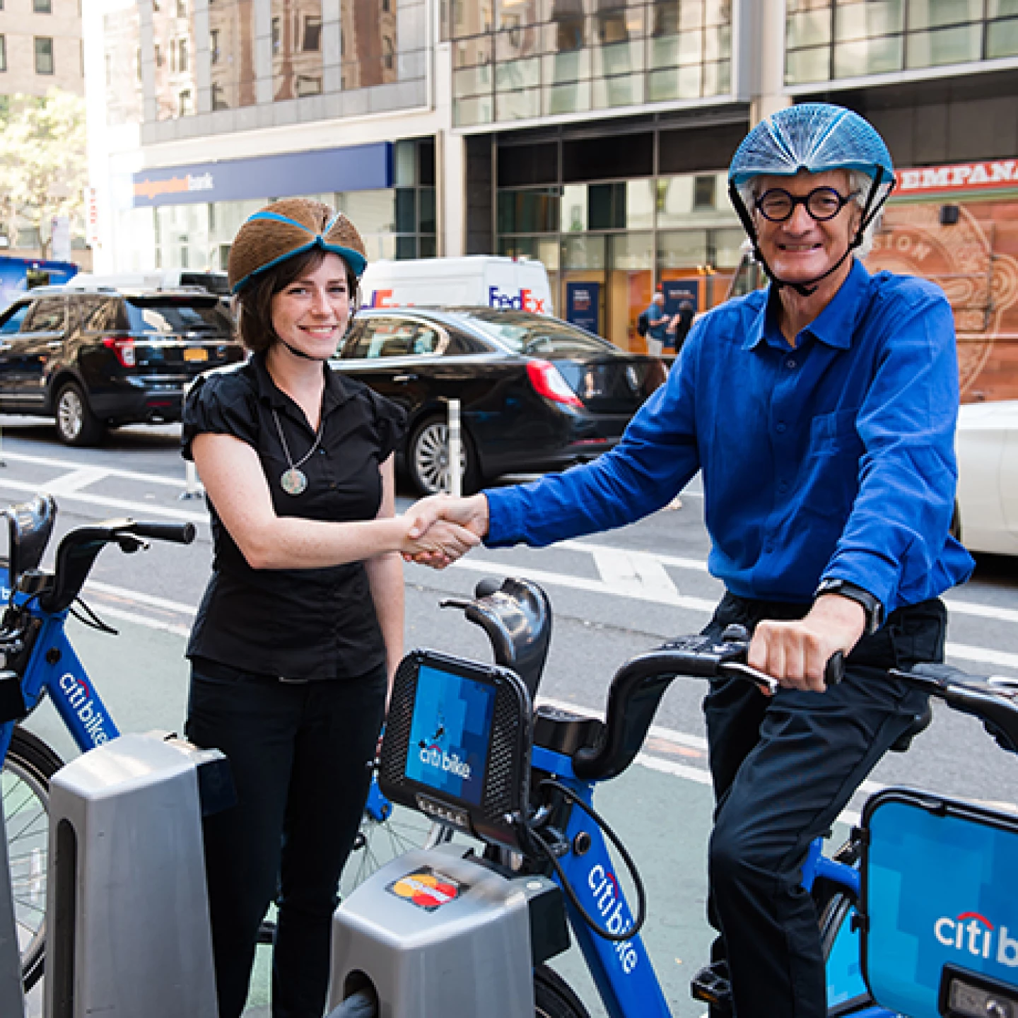 Paper bike helmet bags James Dyson prize