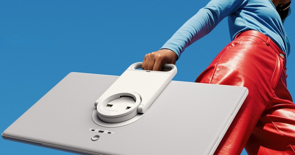 Samsung's portable smart TV with built-in battery