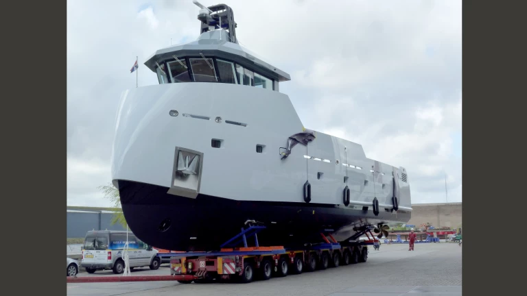 YXT ONE redefines the luxury yacht tender