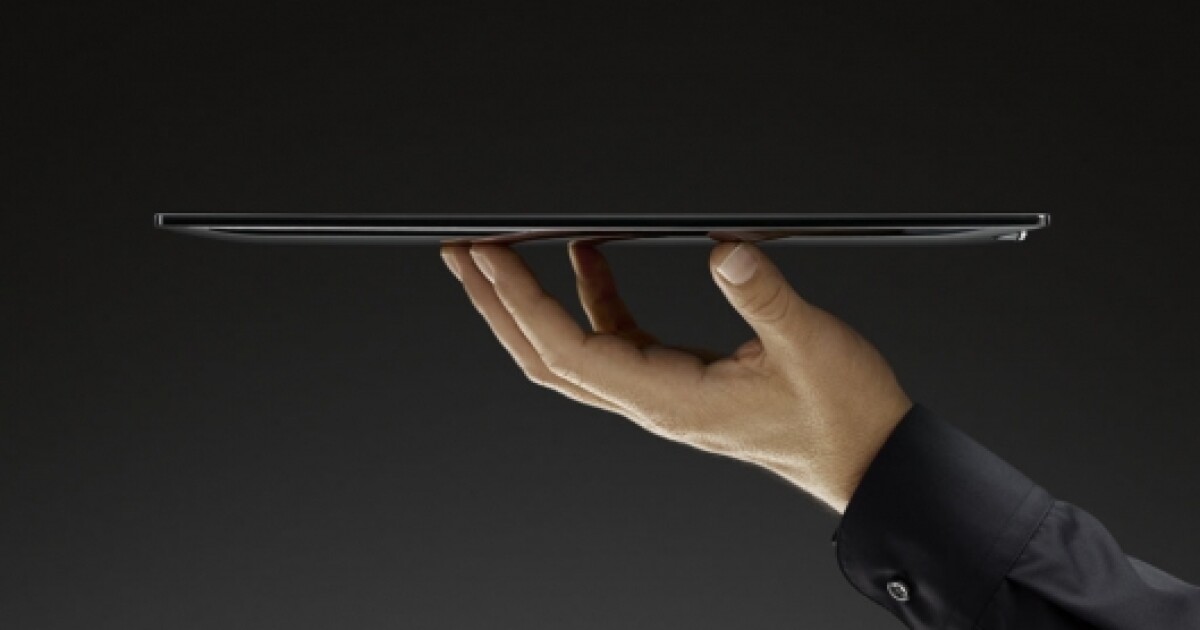 Plastic Logic QUE proReader set for CES launch