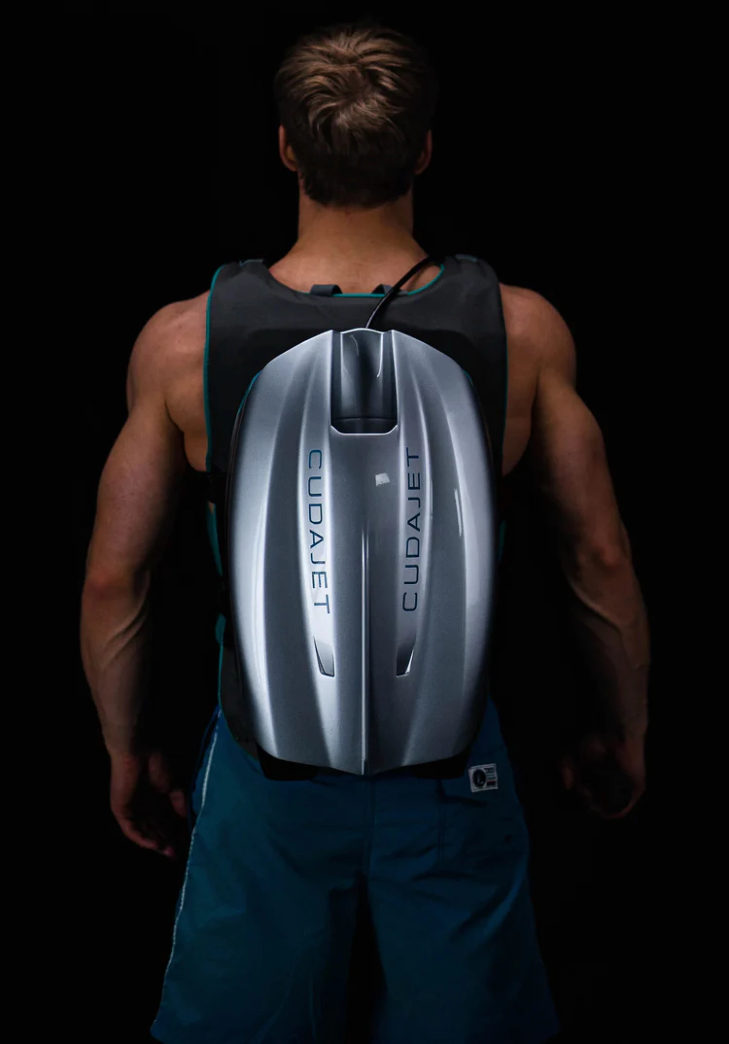 CudaJet wearable underwater jetpack boosts free diving adventures