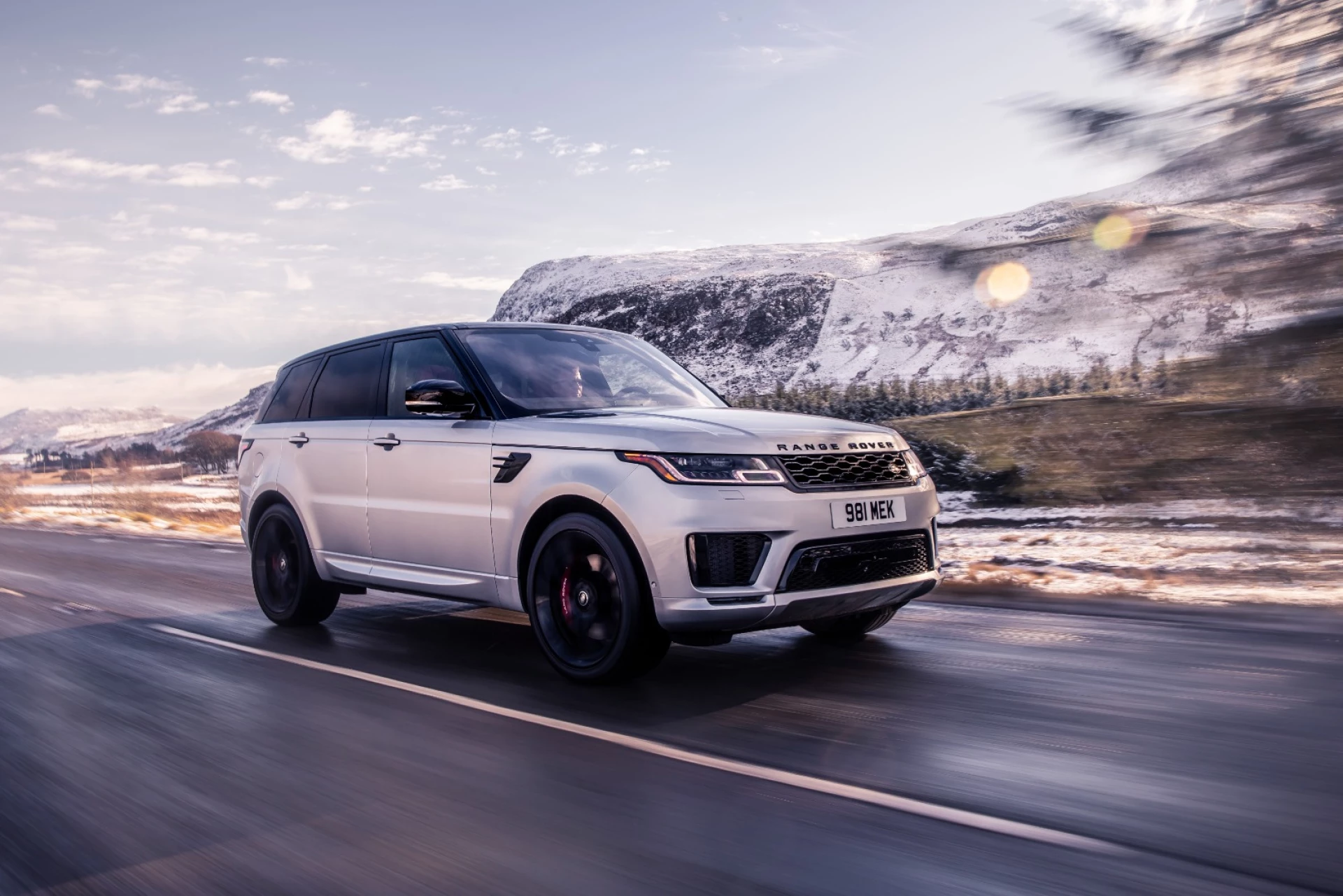 Range Rover Sport HST gets new e-supercharged straight-six and light hybrid