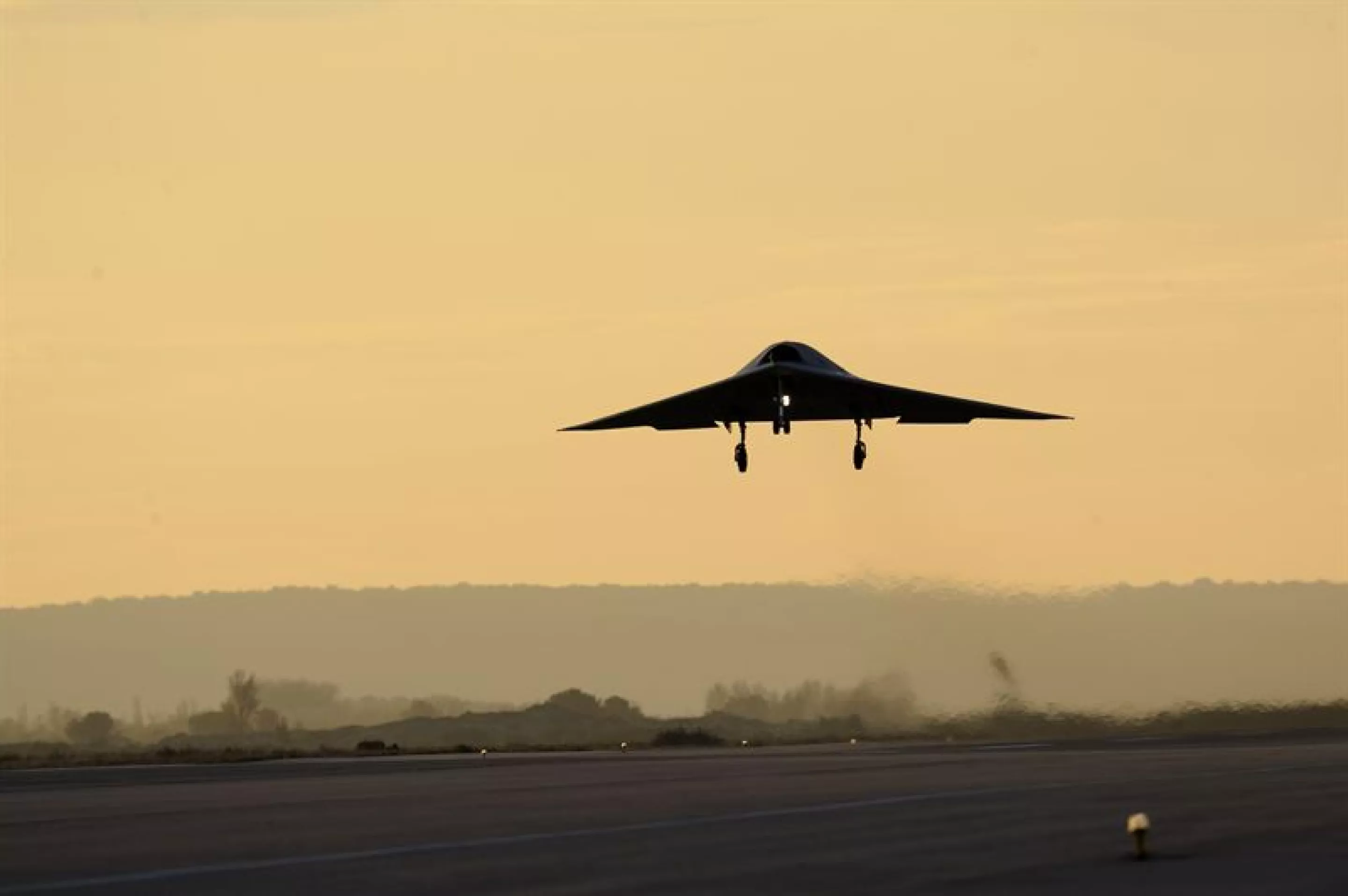 Europe’s nEUROn UCAV demonstrator makes its maiden flight