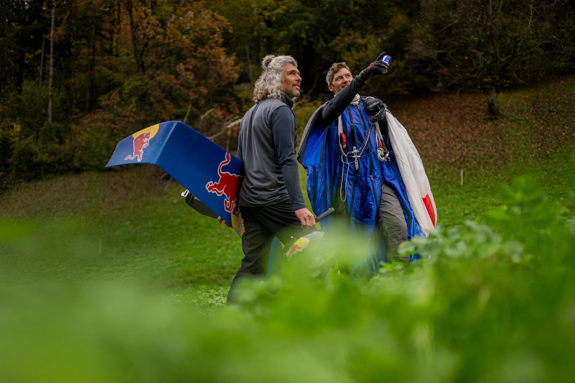 Video: First-ever wingsuit foil pushes human flight to record levels