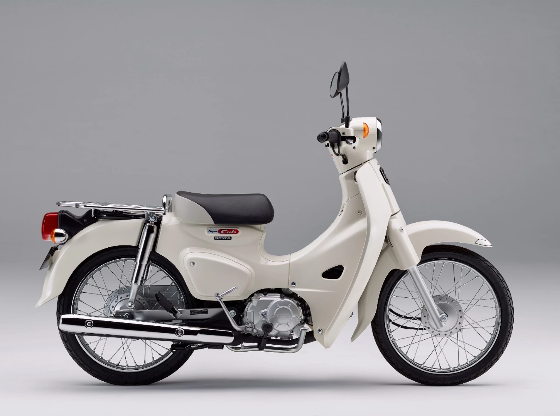 Honda reissues classic Super Cub models, celebrates 100 million ...