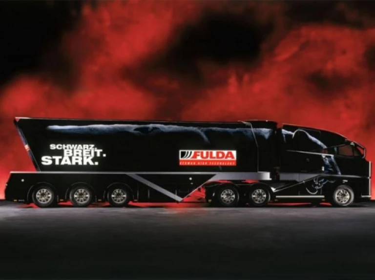 The 350 km/h 700 bhp Fulda Maybach Exelero