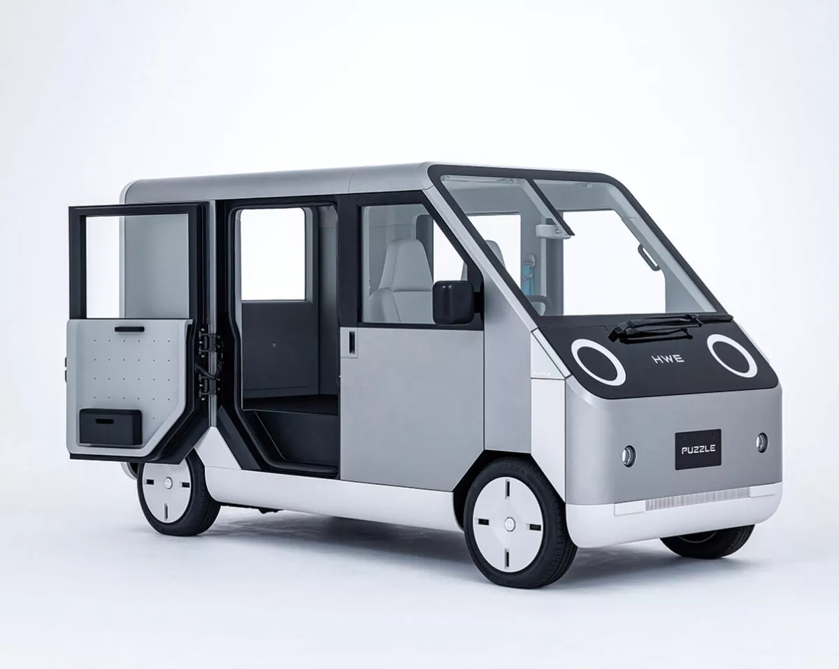 Cute Japanese electric kei van heading to the US in 2025