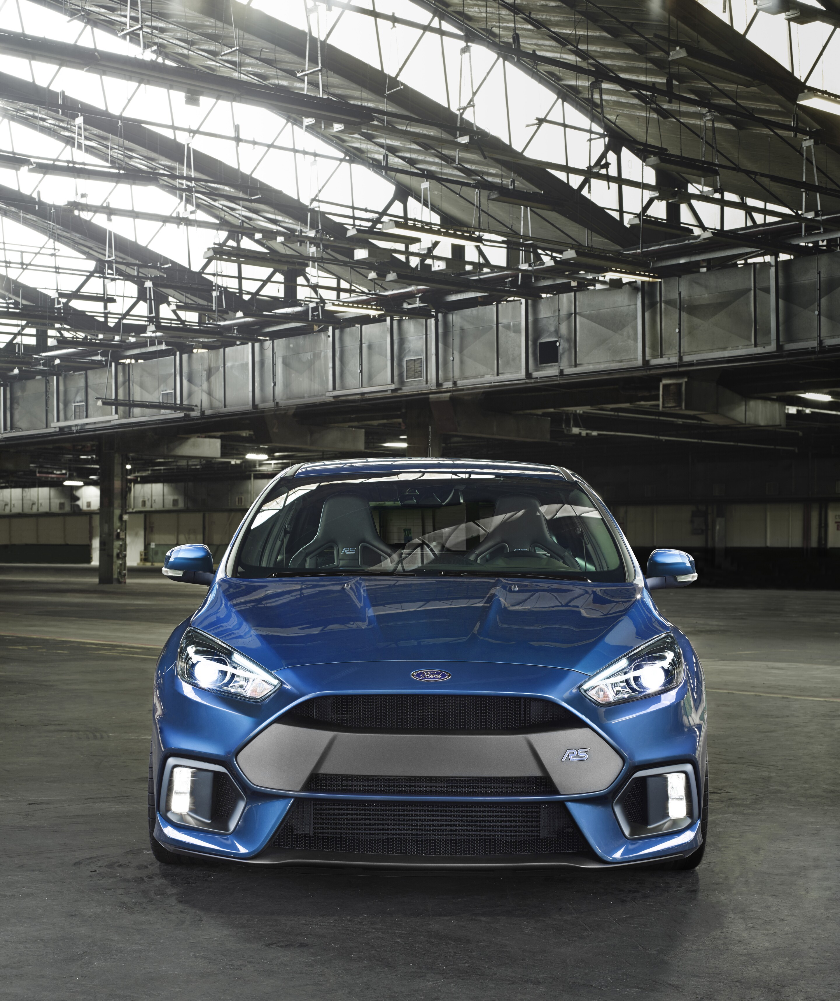 Ford debuts AWD system with dynamic torque vectoring control in new Focus RS