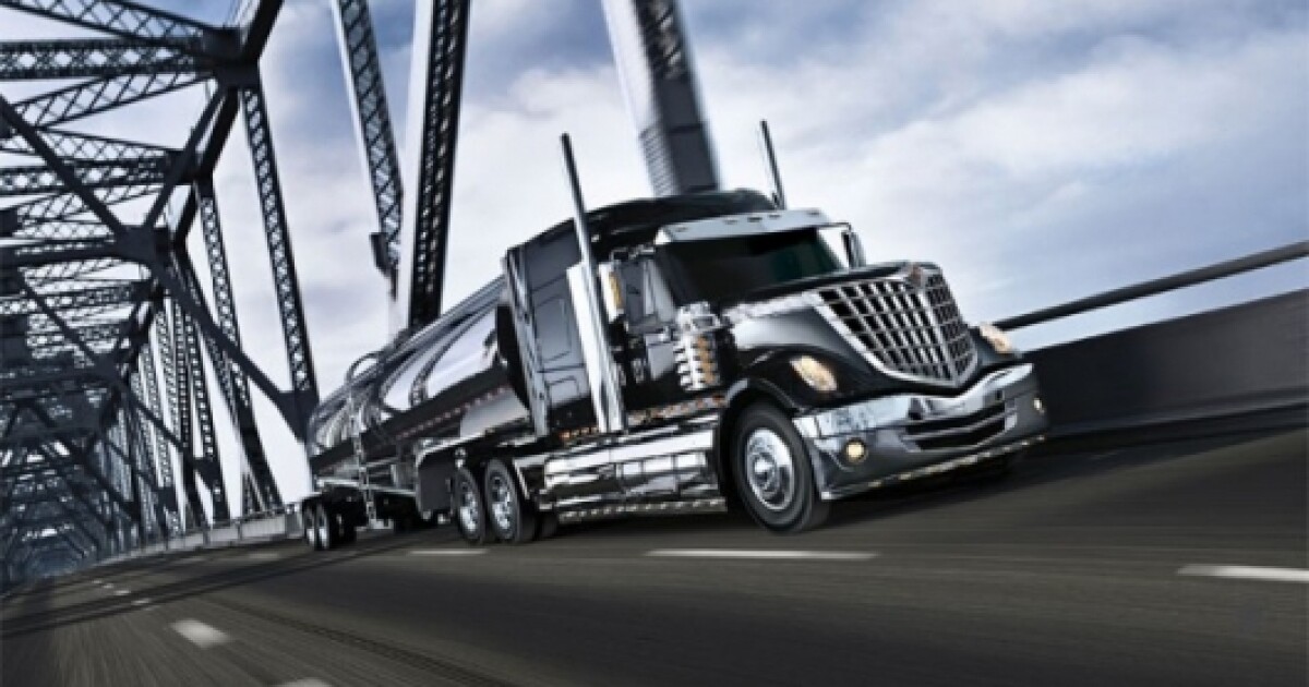 Navistar unveil International LoneStar big-rig