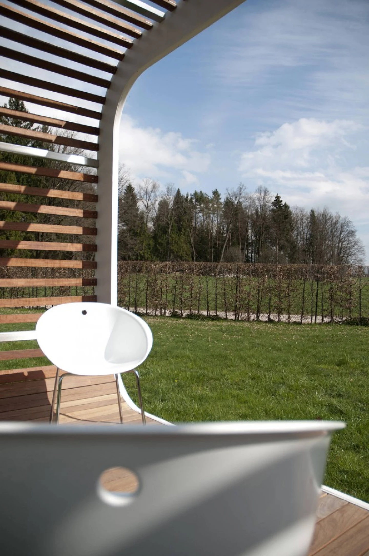 Modular units by Coodo offer multiple combinations for small living