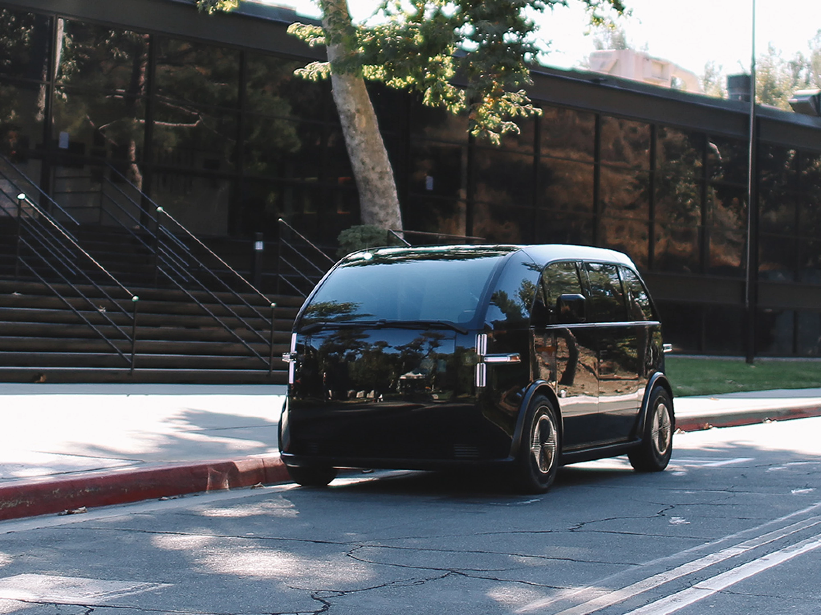 Canoo's "Lifestyle Vehicle" electric van to start at $35,000