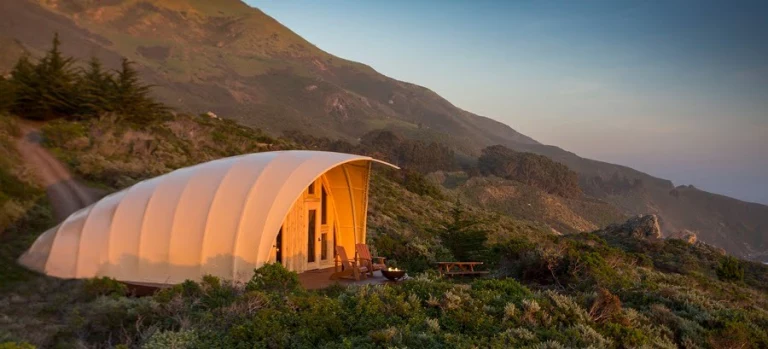 Luxurious tent lets you go off-the-grid in style