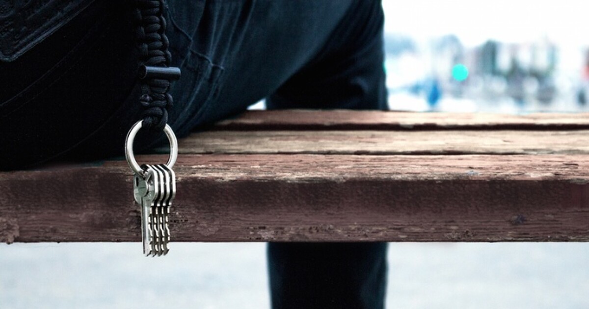 MagKey uses magnets to stop keys jangling