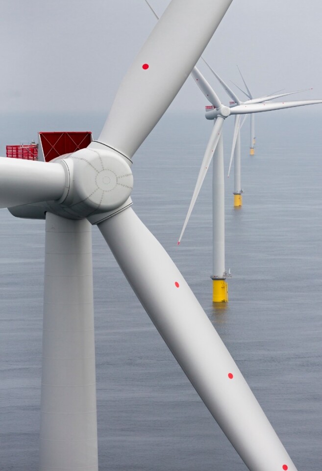 World's biggest offshore wind farm gets go ahead