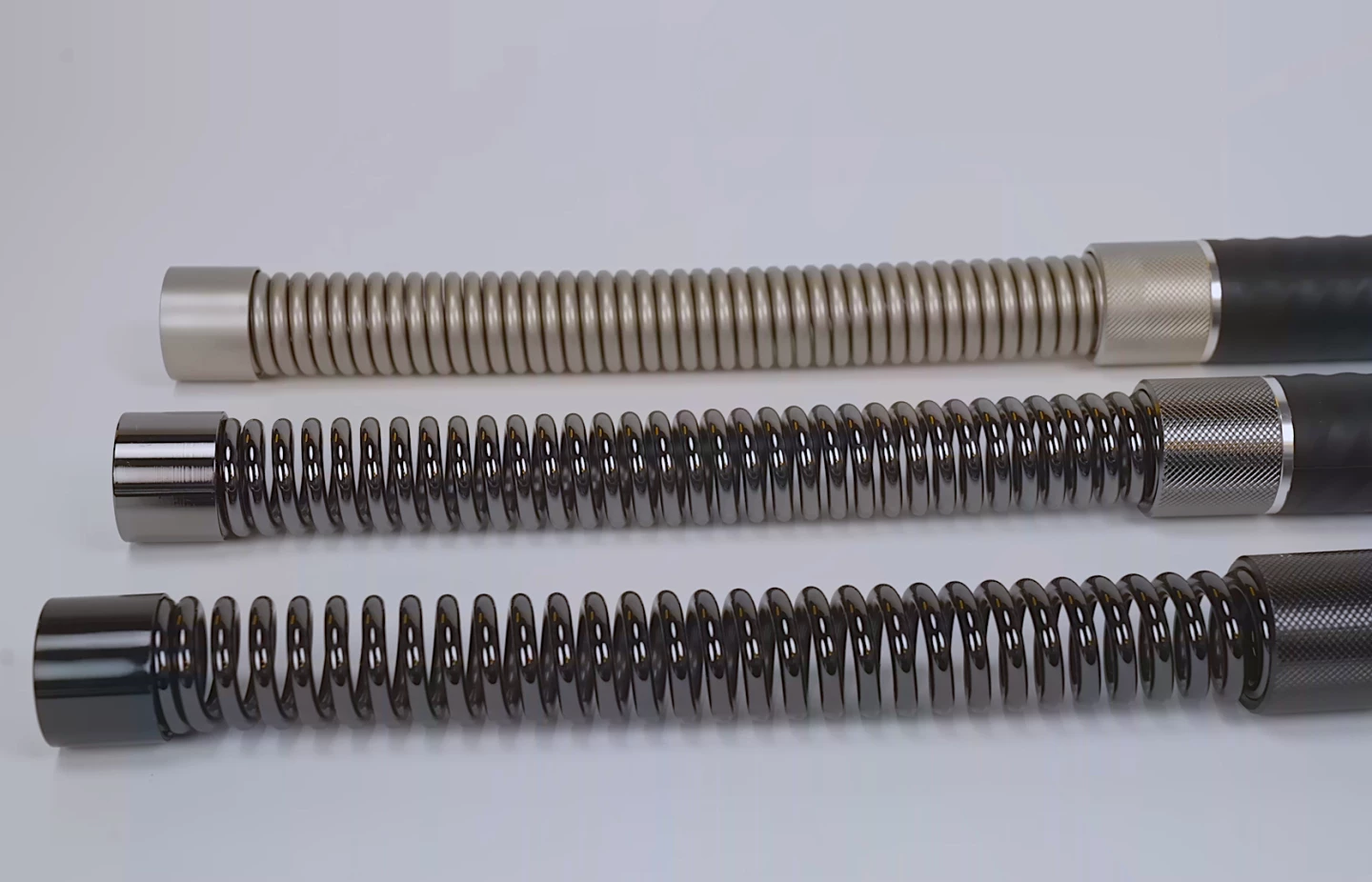 World's first portable battle ropes work 10 muscle groups – without the ...