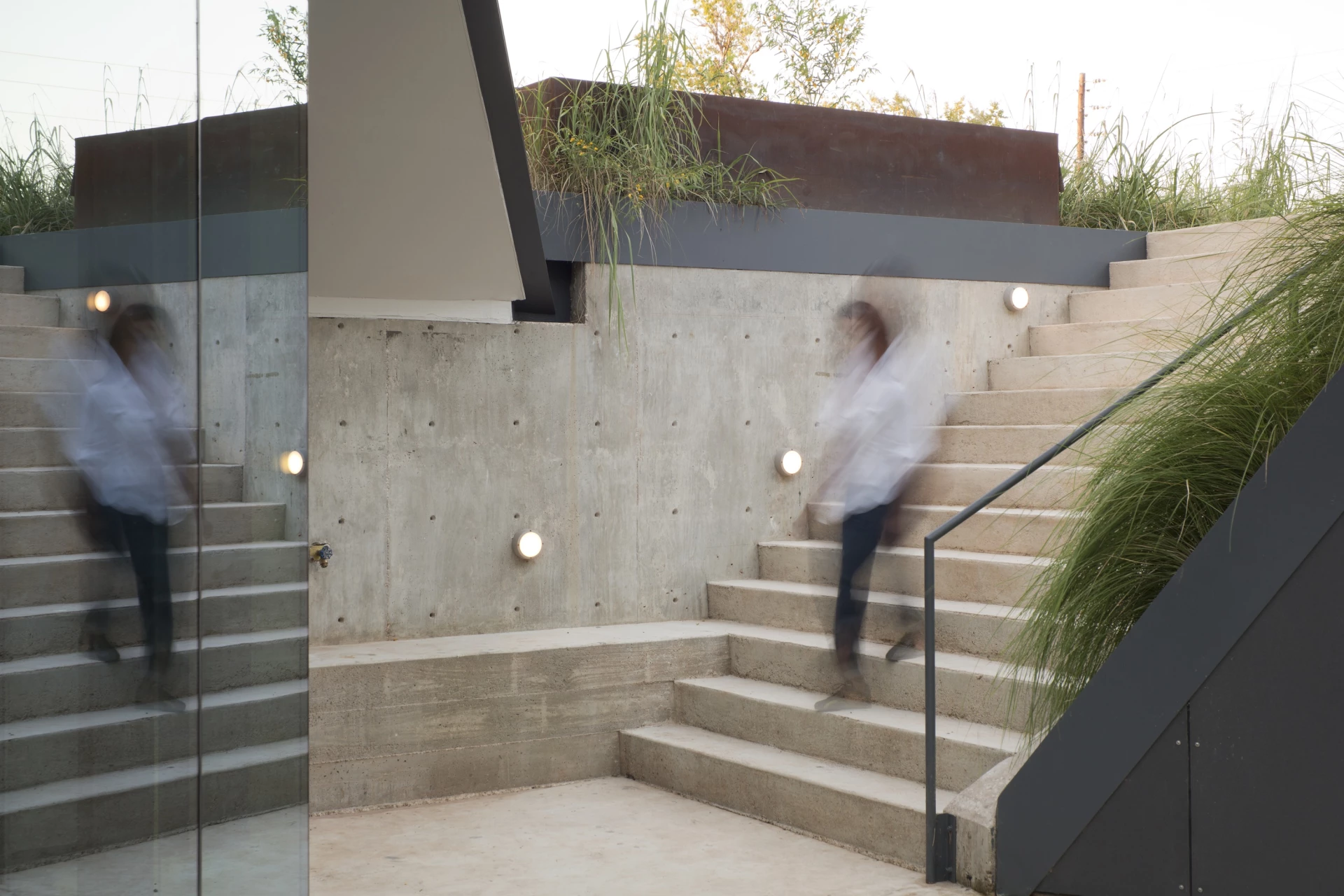Edgeland Residence: a modern take on the Native American Pit House