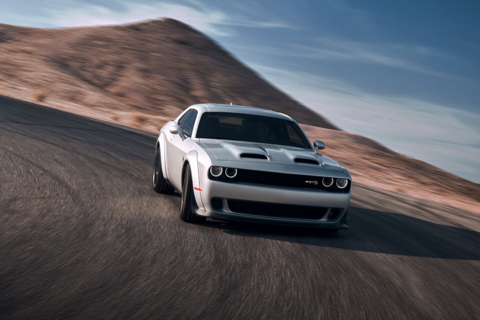 Dodge S Srt Hellcat Redeye Launches With A Scorching 797 Horsepower