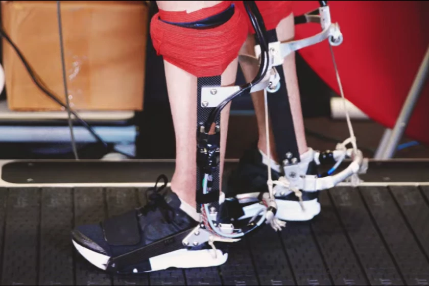 Stanford’s ankle exoskeleton boosts running speed by 10 percent