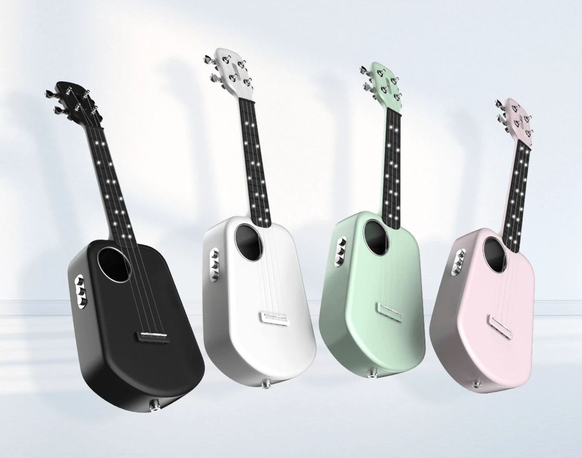 Smart learning uke fattens the tone with built-in pre-amp