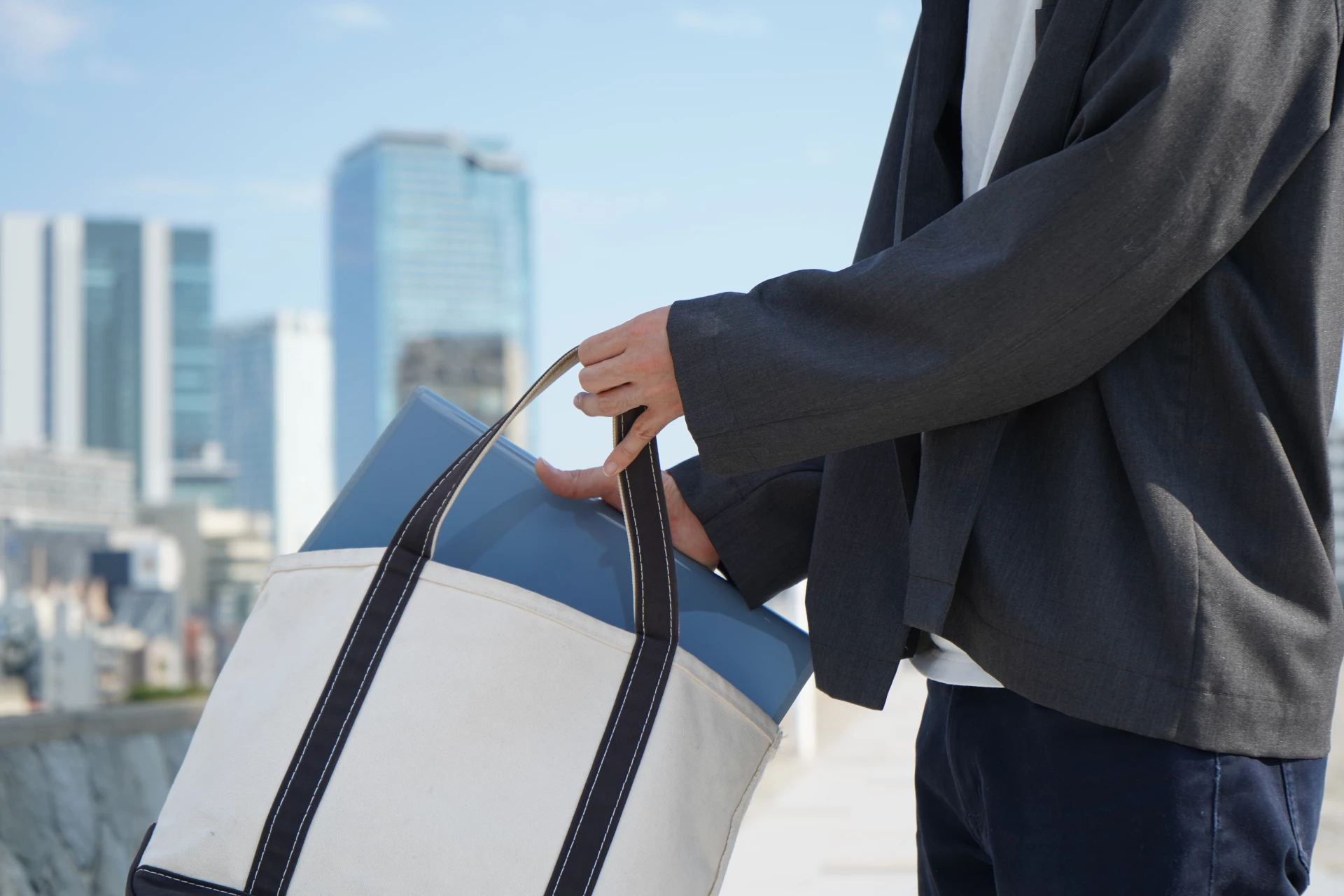 Cocoa Motors finally releases laptop-sized Walkcar electric ride