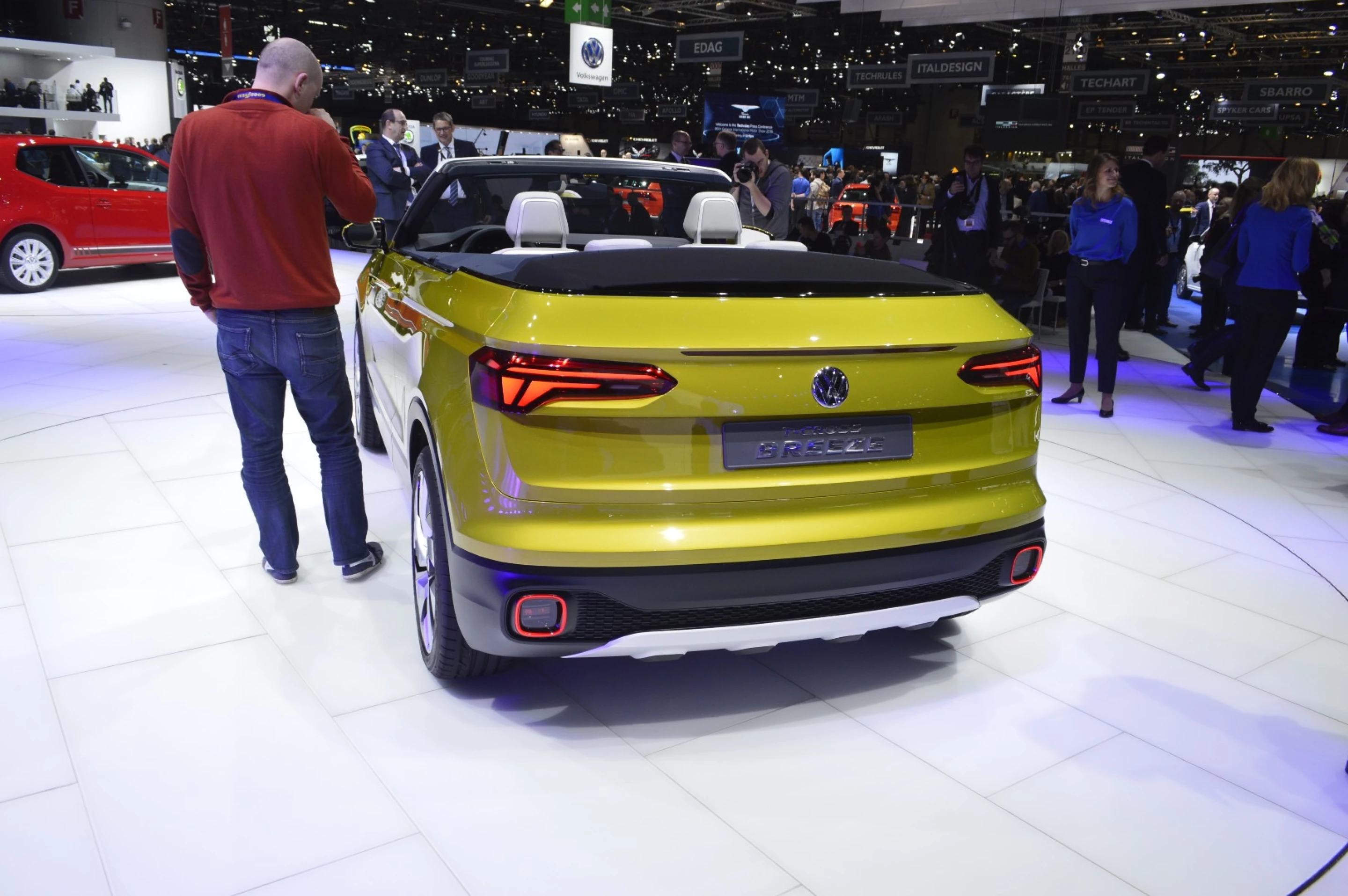 Volkswagen unveils T-Cross Breeze convertible SUV at Geneva