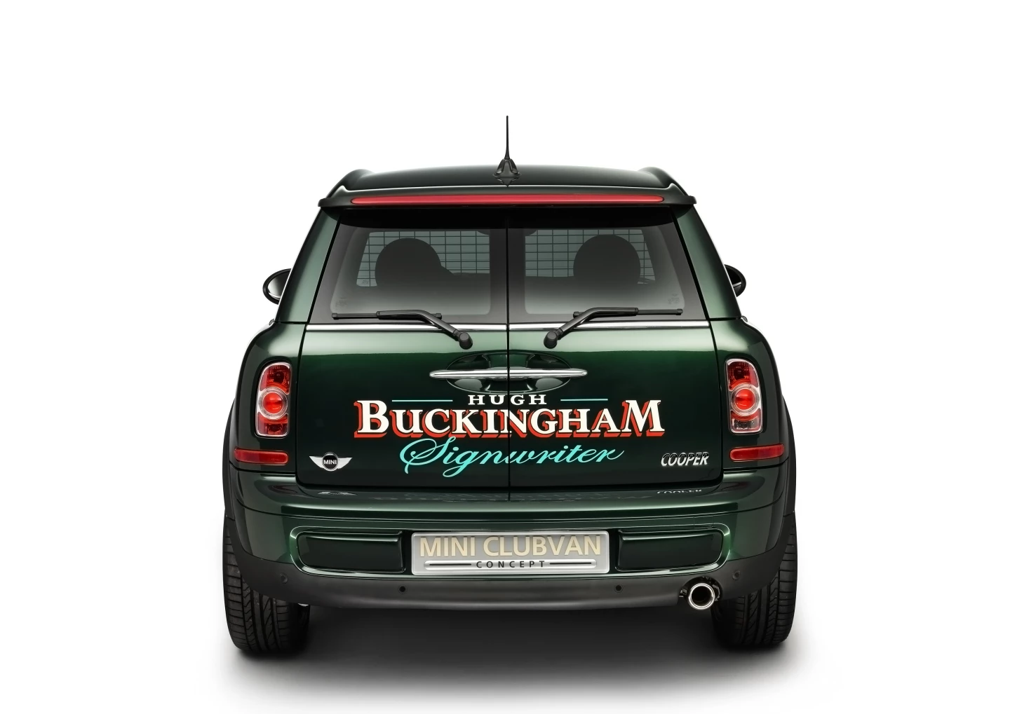 Mini goes commercial (again) with the Clubvan