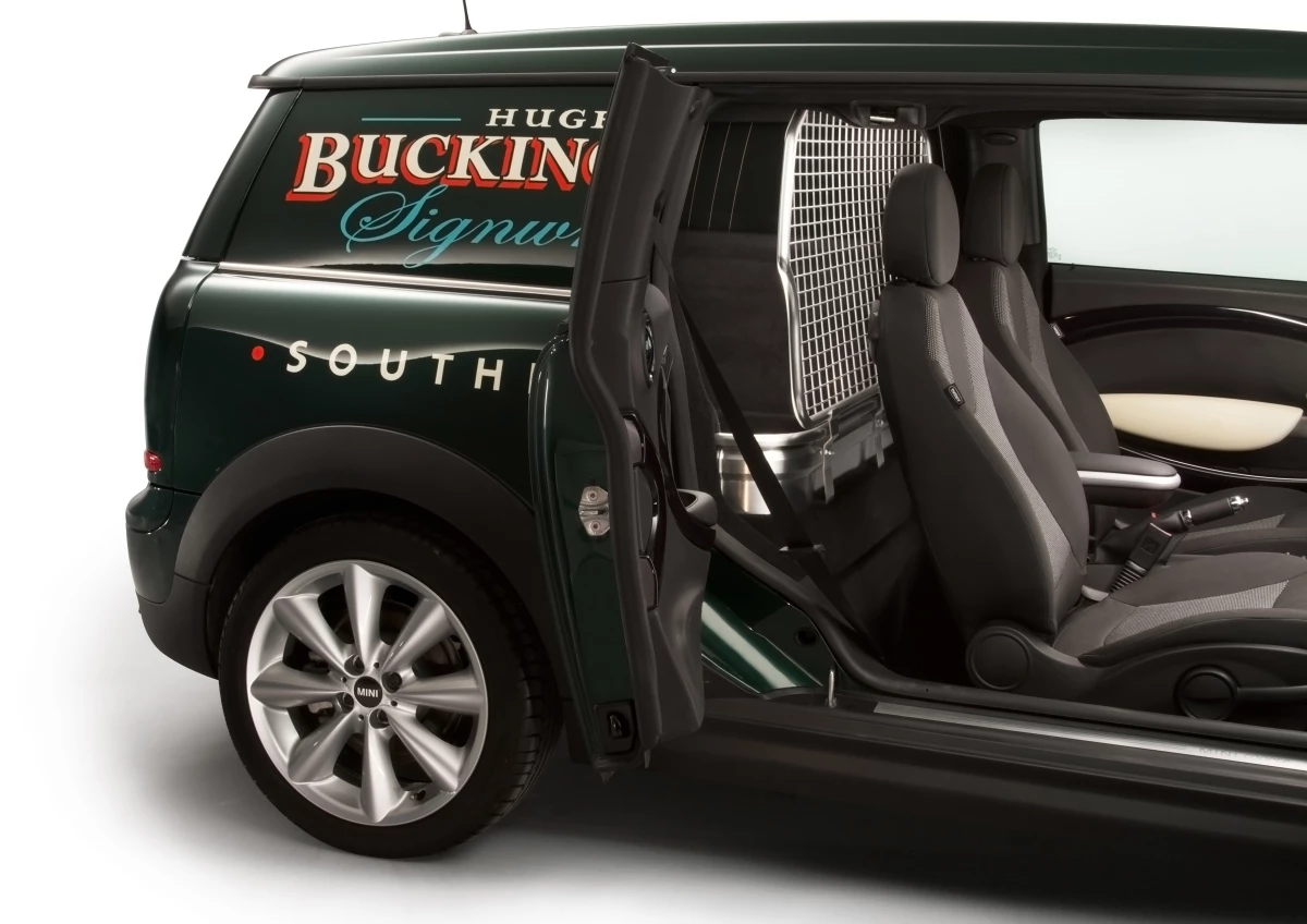 Mini goes commercial (again) with the Clubvan