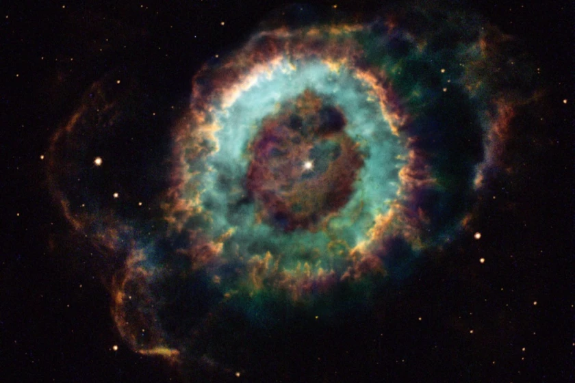 "Supernova machine" recreates cosmic blasts in the lab