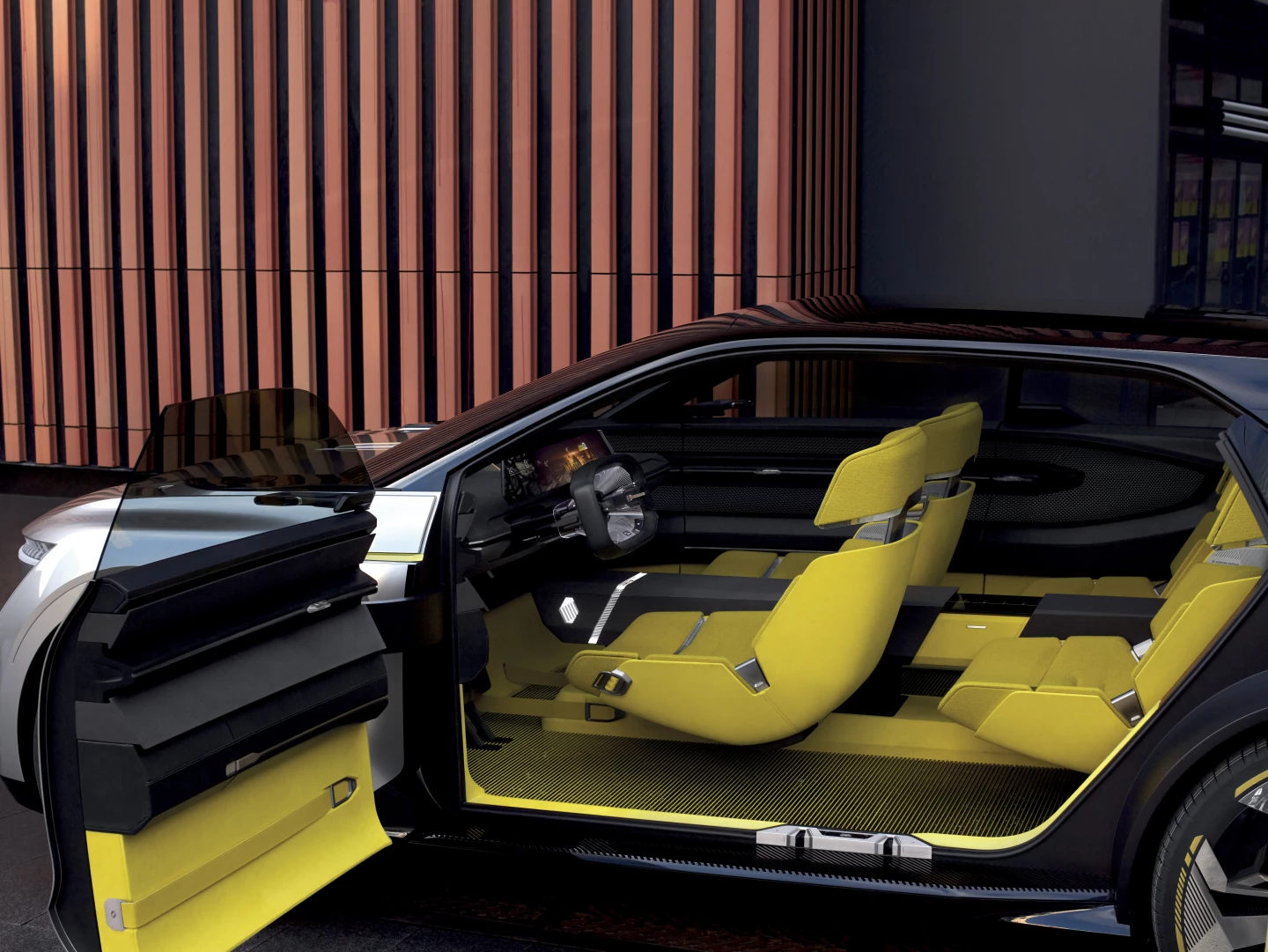 Morphoz concept expands from city car to highway traveler