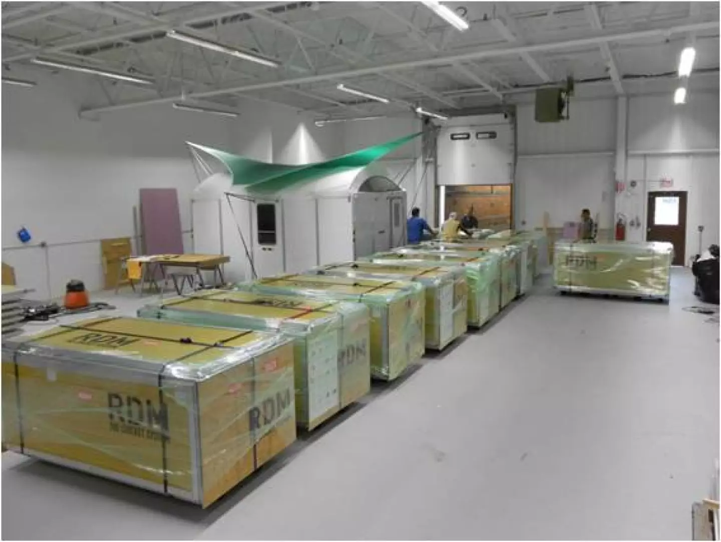 “Rapid Deployment Module” shelter assembles in 25 minutes, no tools ...