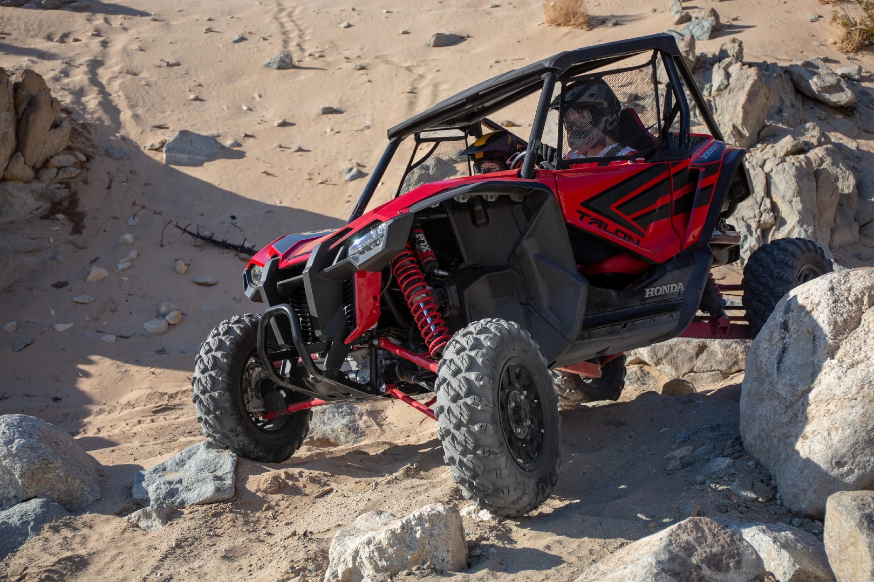 Honda gets into side-by-sides with the new Talon 1000X and 1000R