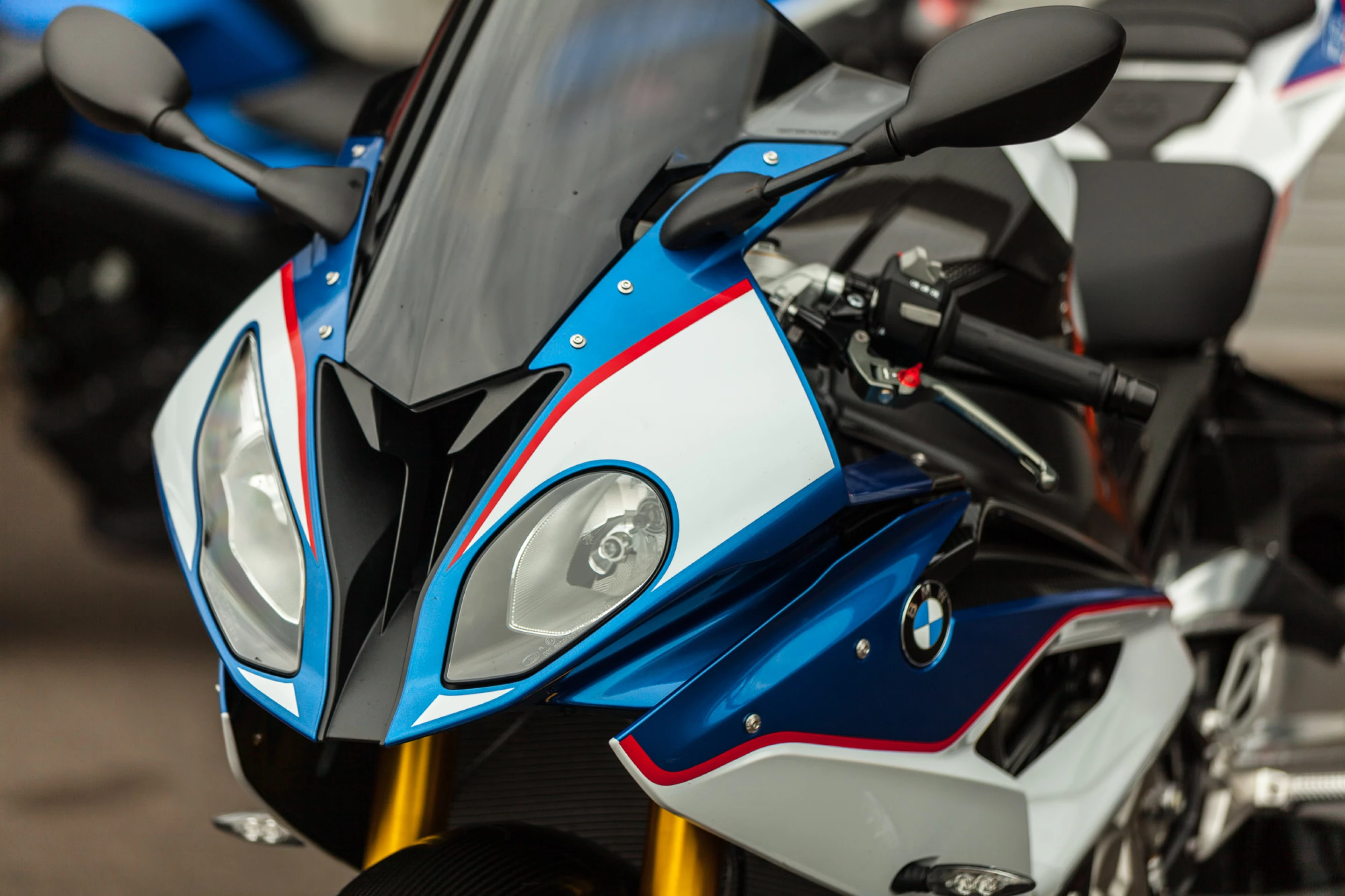 Three ways the 2015 BMW S1000RR just saved my butt