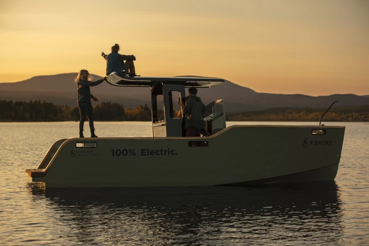 Modular, connected e-boat slips into US waters like an electric eel