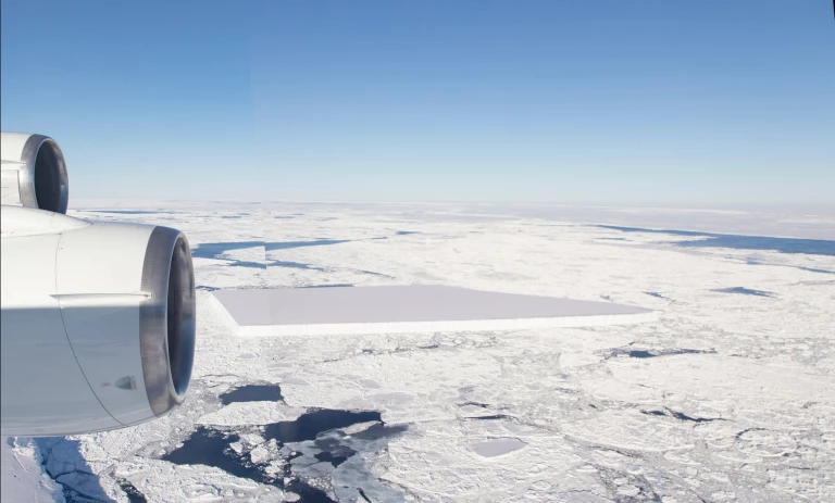 New NASA photos offer closer look at bizarre rectangular Antarctic icebergs