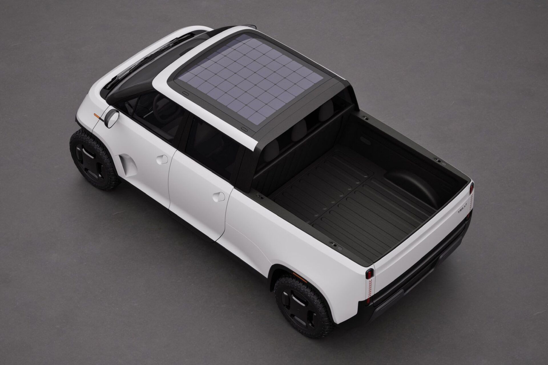 Compact electric truck tempts off-grid haulers with solar panel options