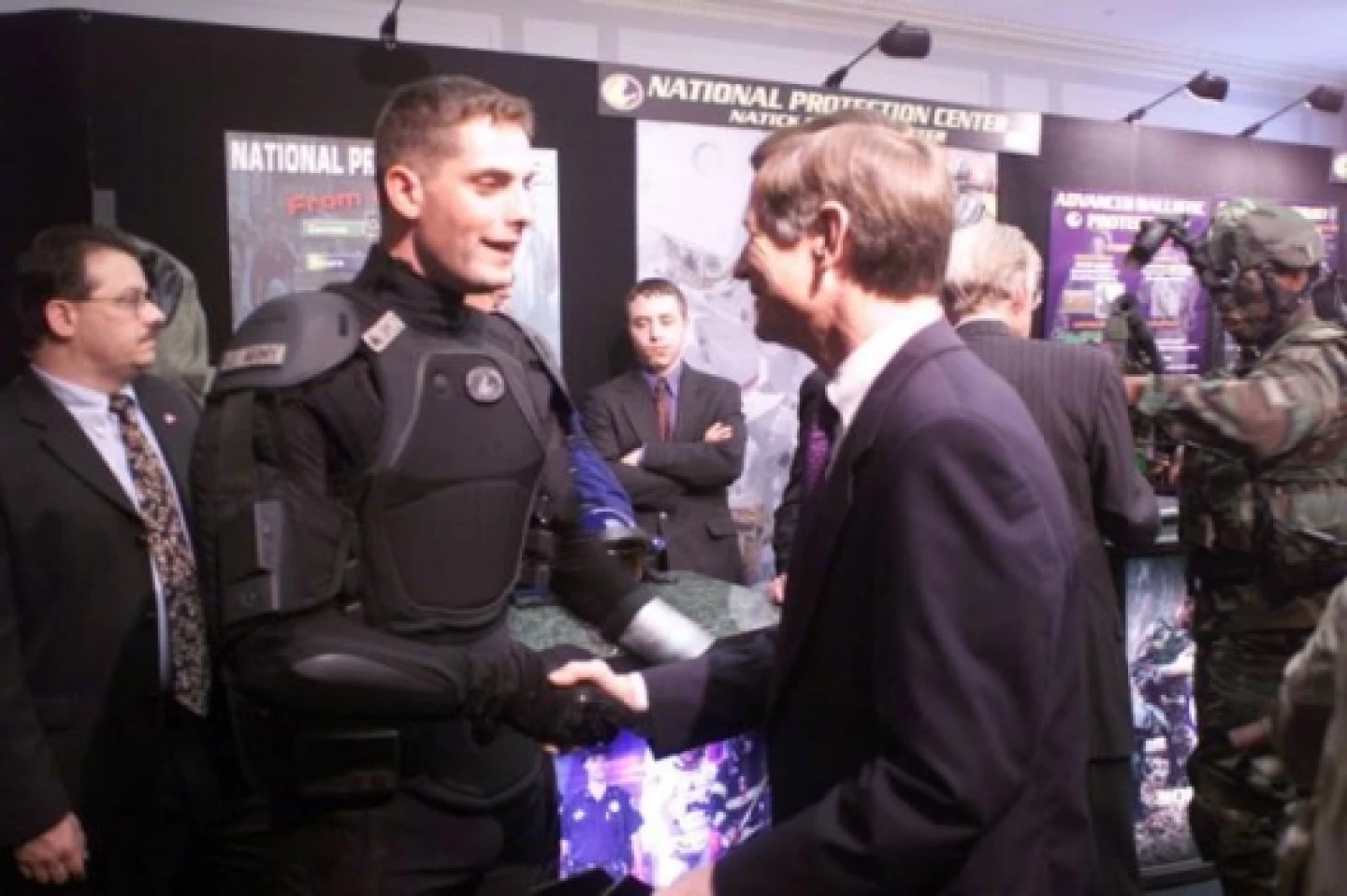 New Shear Thickening Fluid (STF) enables flexible, comfortable armor