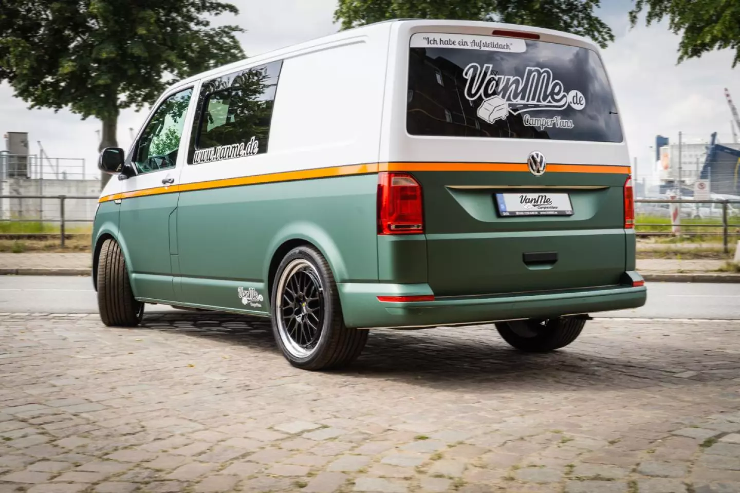 VanMe Volkswagen camper van finds its feng shui by rounding the edges
