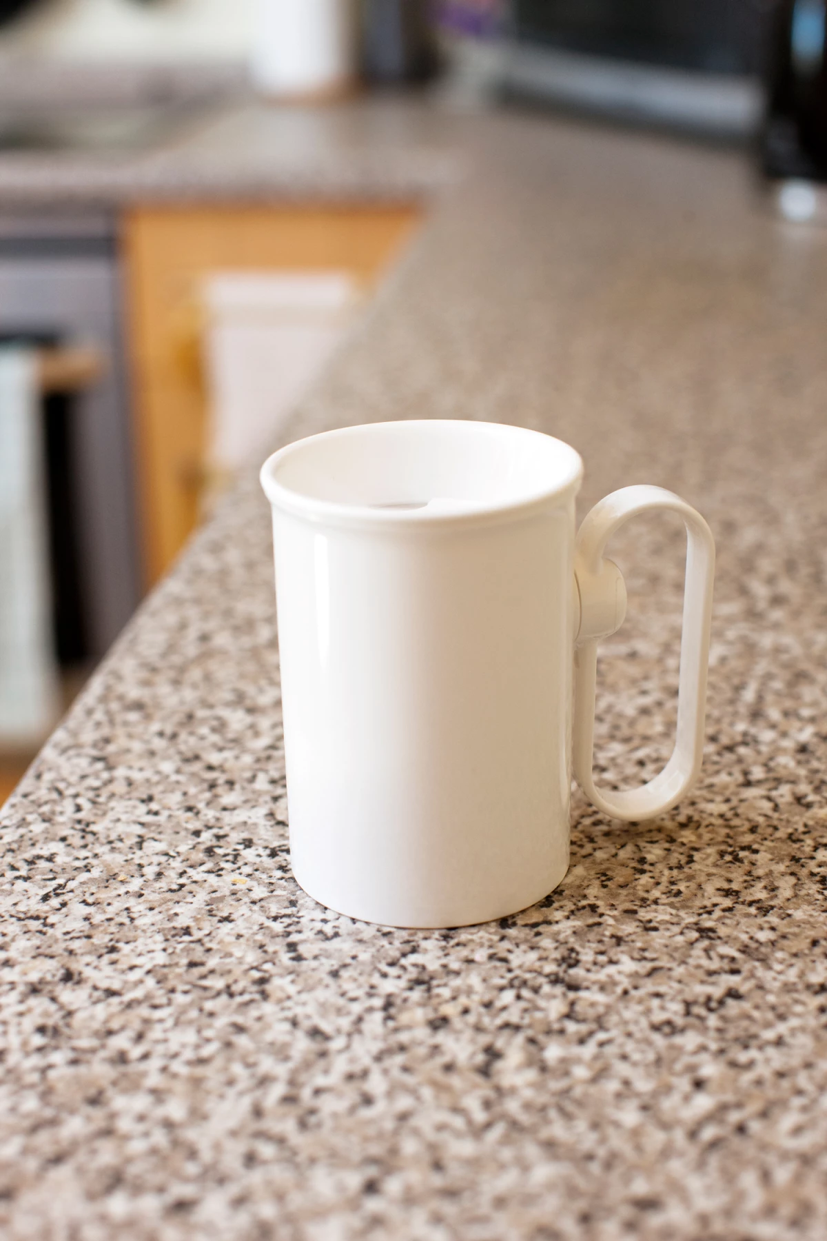 With handSteady, you can have your cup and drink from it, too