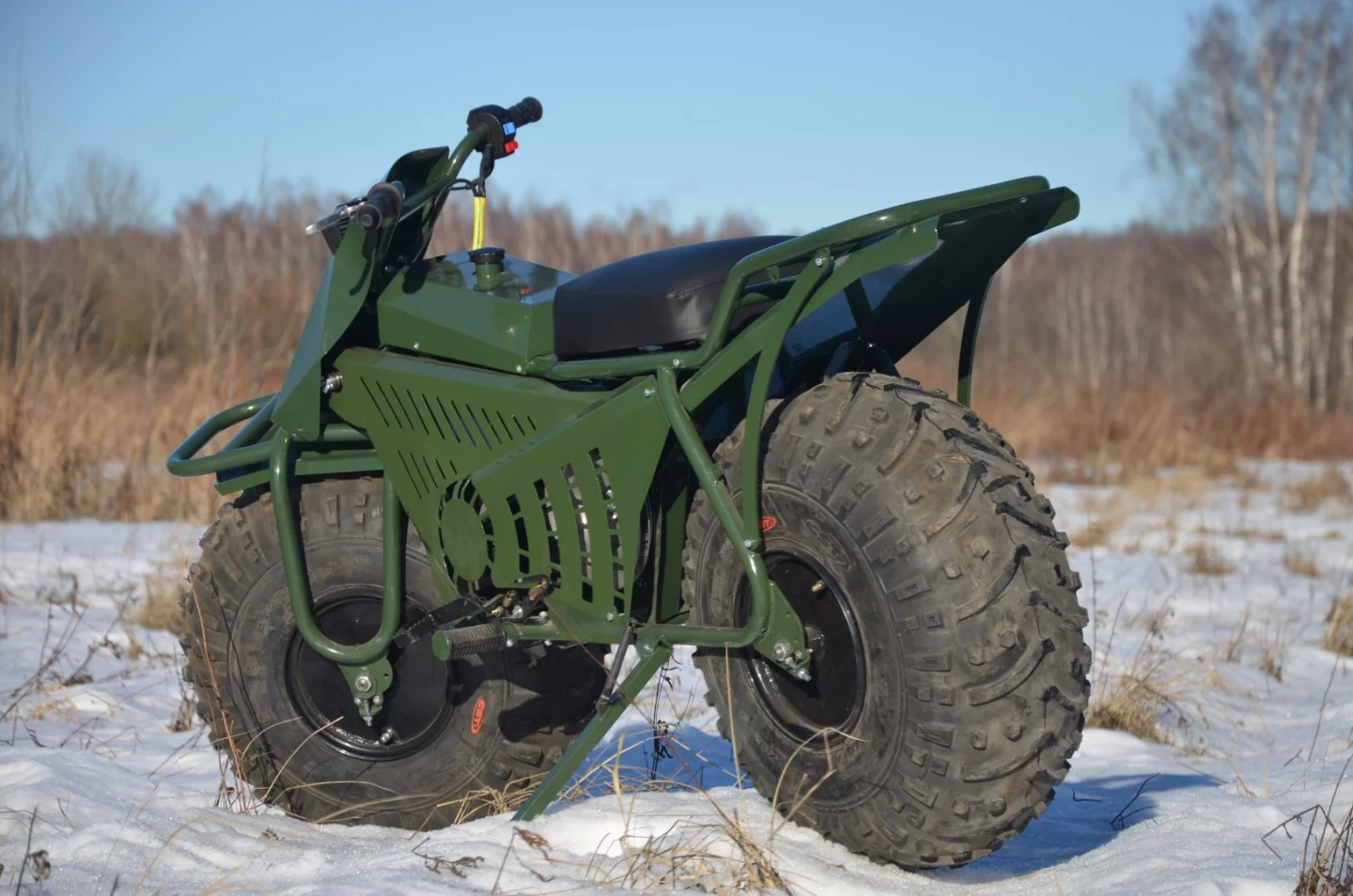 The best foldable fat-wheel 2WD Russian motorcycle you’ll see all day