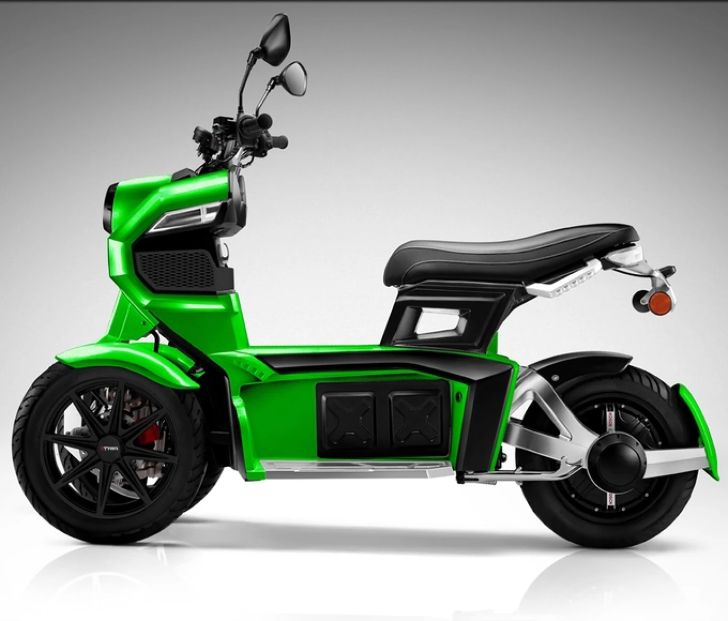iTank electrifies the tilting three-wheeler