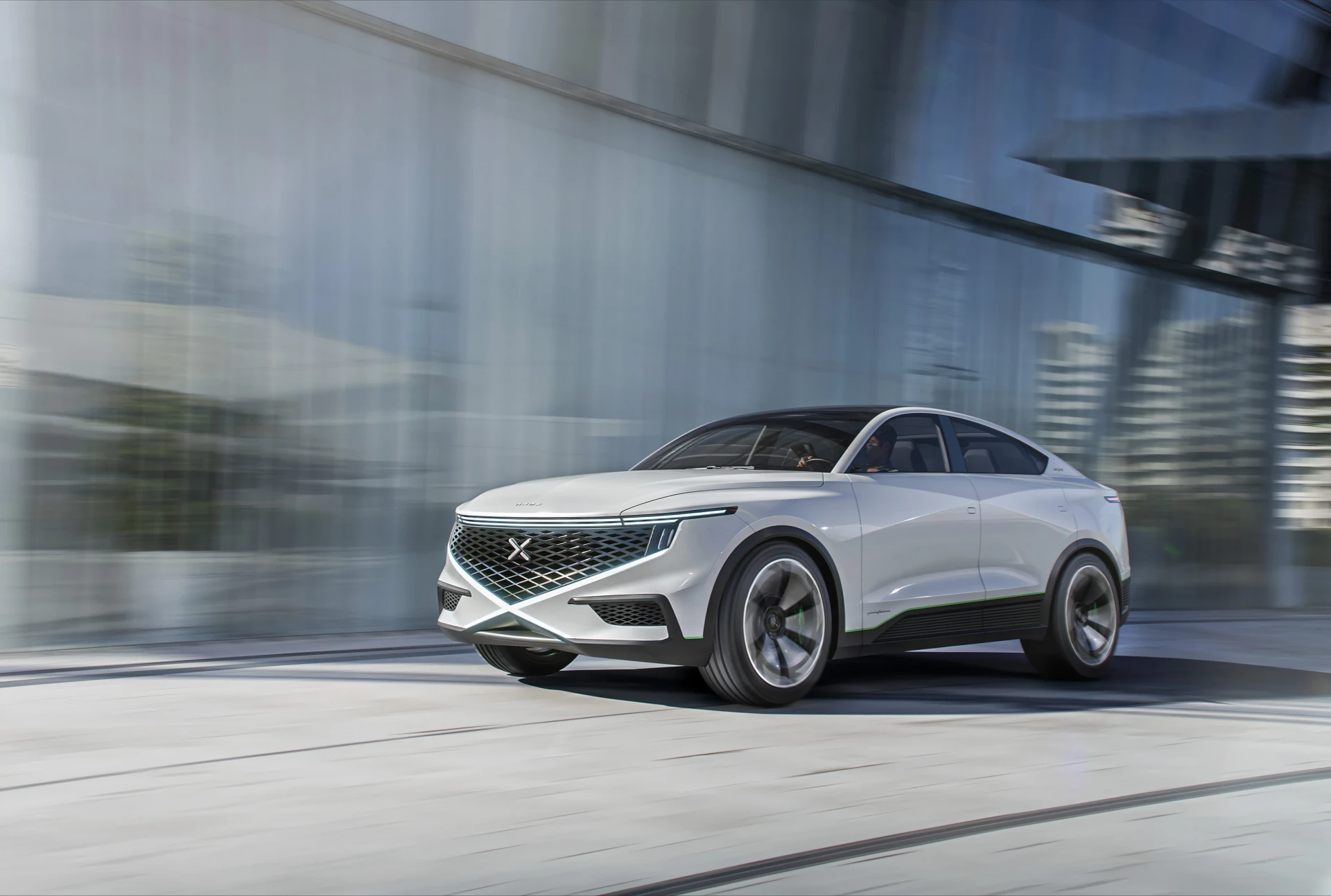 Awesome-looking SUV cleverly sidesteps hydrogen's biggest problem