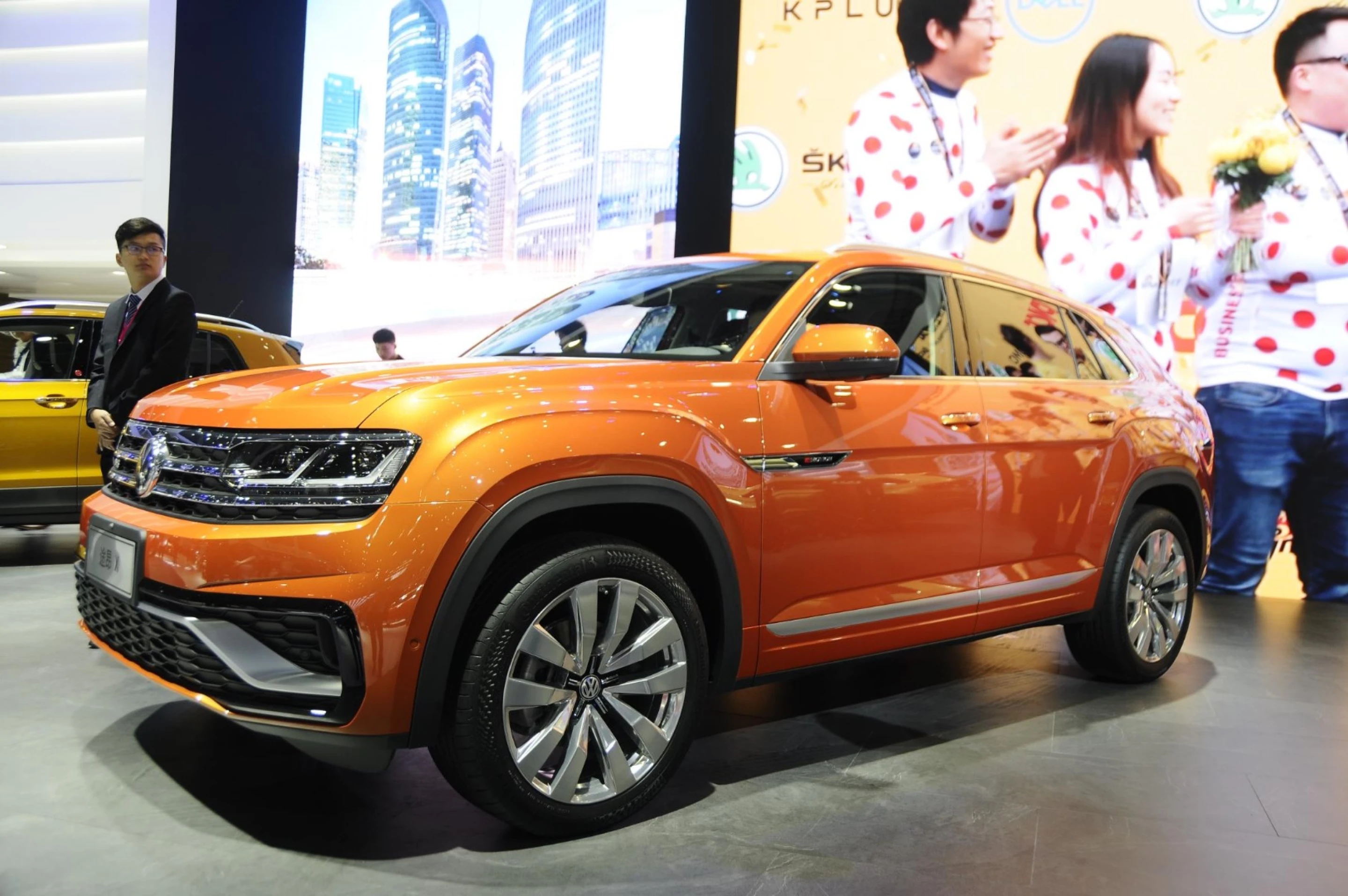 In photos: Dive into the world of Chinese cars and SUVs at Auto ...