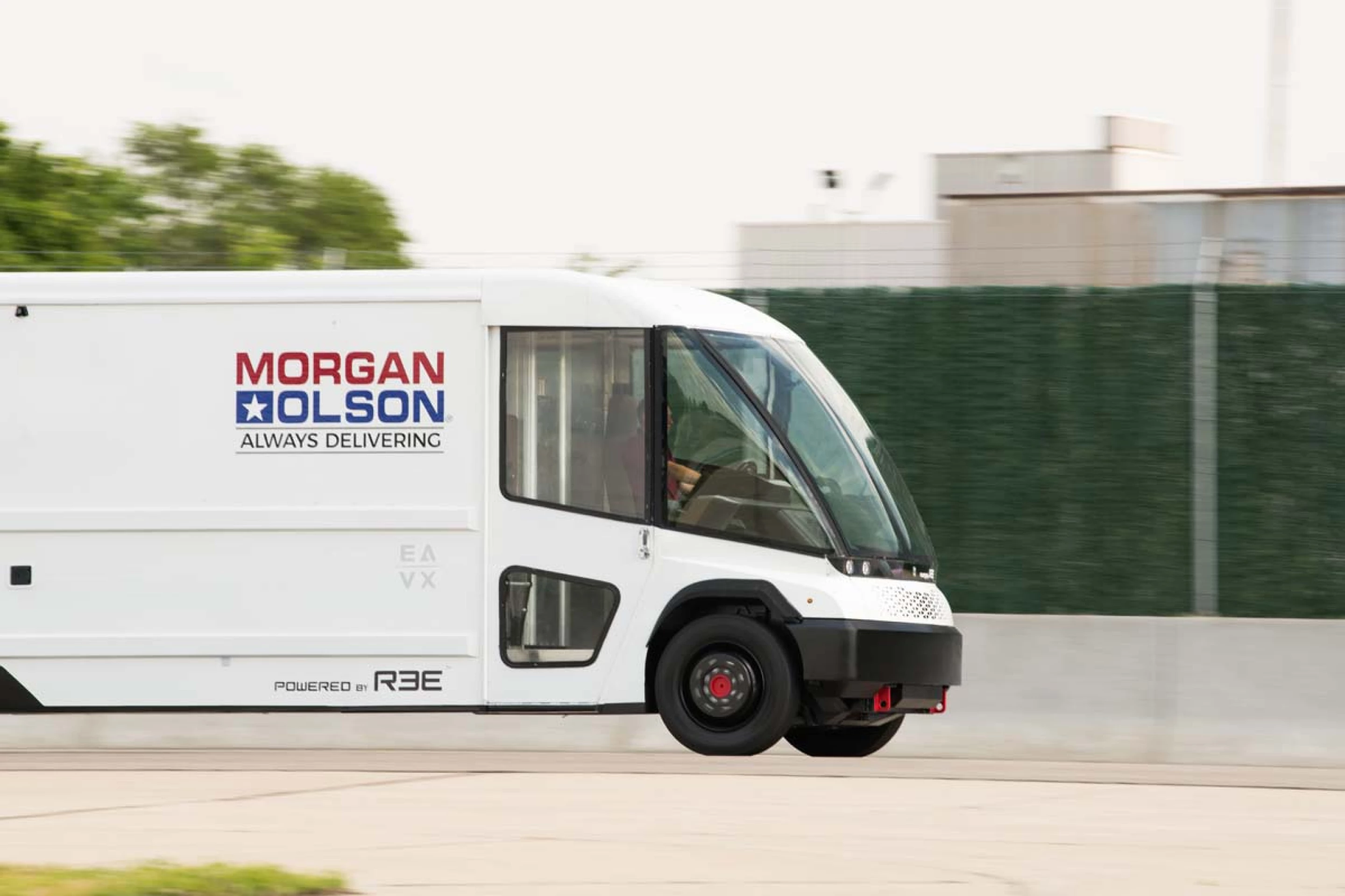 REE begins live demos of electric delivery van built on its modular chassis