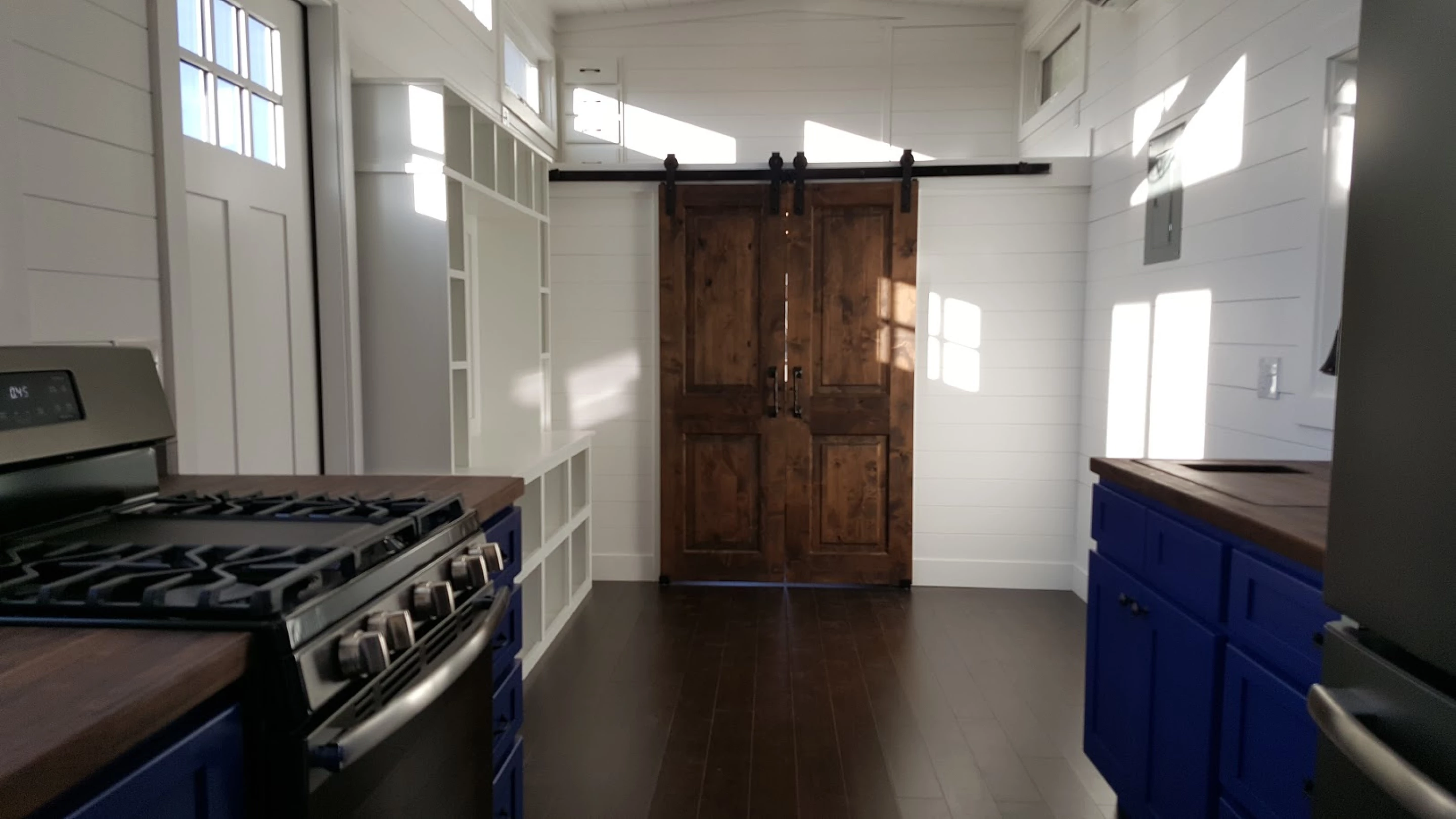 Tiny house with flexible interior sleeps up to six